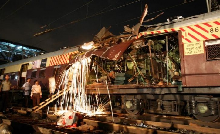 11 Years Ago Mumbai Was Rocked By A Series Of Train Bomb Blasts, Here's ...