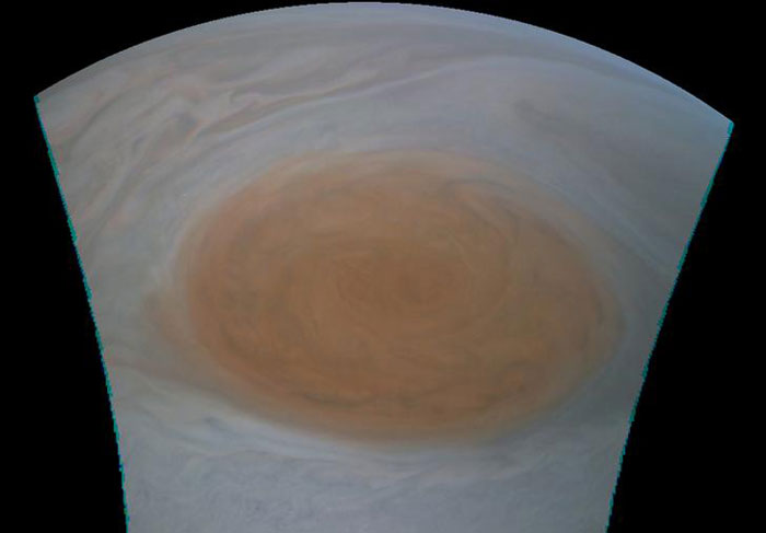 Nasa's JunoCam Captures Closest Ever Breathtaking Pictures Of Jupiter's ...