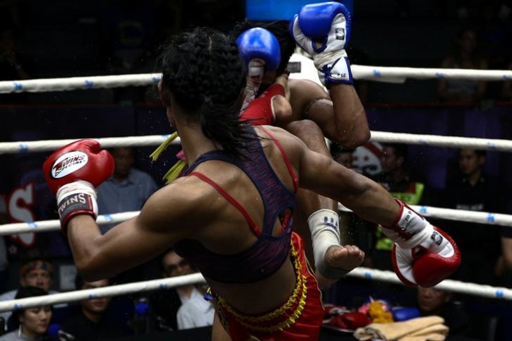 These 22 Images Clearly Illustrate A Transgender Boxer's Fight For ...