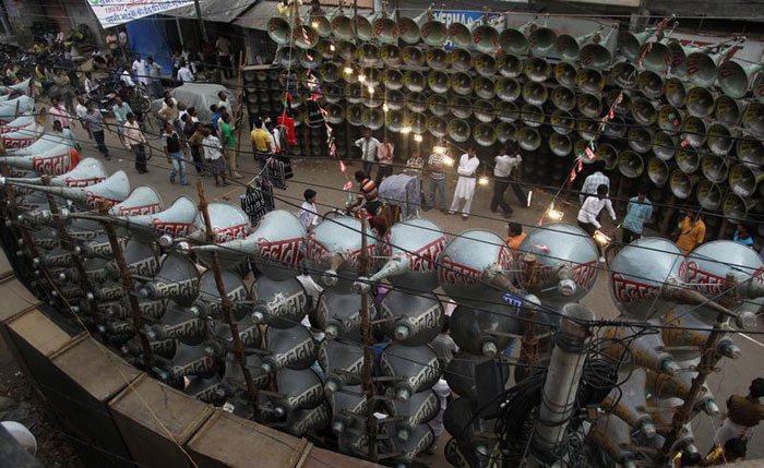 Living Next To A Noisy Road Might Be Linked To Infertility In Men