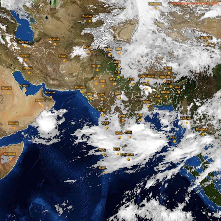 11 Pictures Show How Monsoon Clouds Travel In Various Parts Of The Country