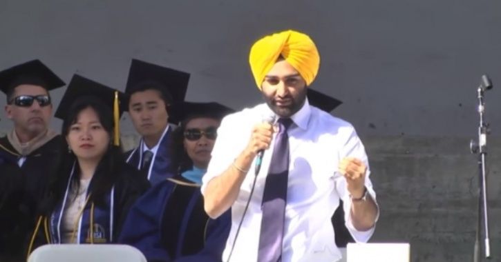 Sikh Student Floors Everyone With His Powerful Graduation Speech On ...