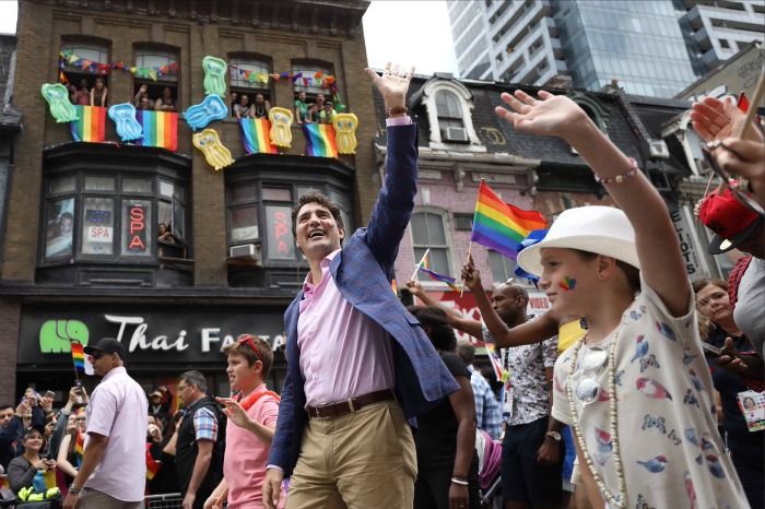 Justin Trudeau Was At His Playful Best At Toronto Pride Parade And These Pictures Are Proof