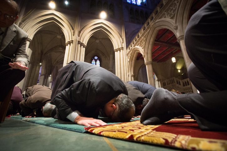 The Islamic Prayer Ritual Has Been Found To Reduce Back Pain And ...