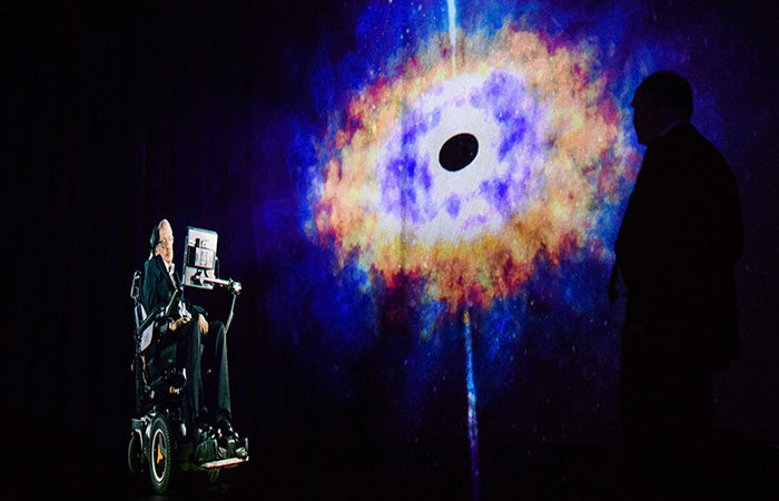 Stephen Hawking's Latest Prediction - Humans Need To Leave Earth In 100 ...