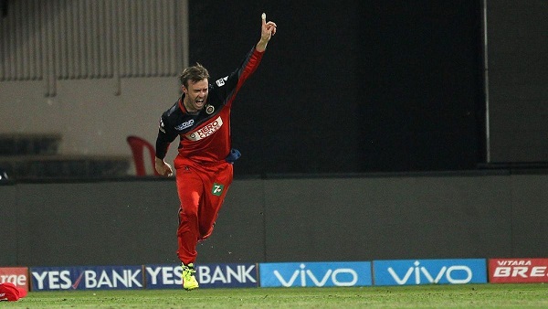 These 7 Super Human Catches In The History Of Indian Premier League ...