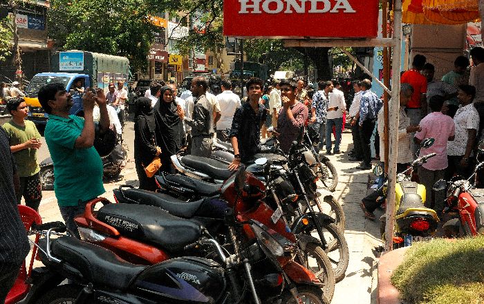 India Overtakes China To Become The World's Largest Two-Wheeler Market India Overtakes China To Become The World's Largest Two-Wheeler Market