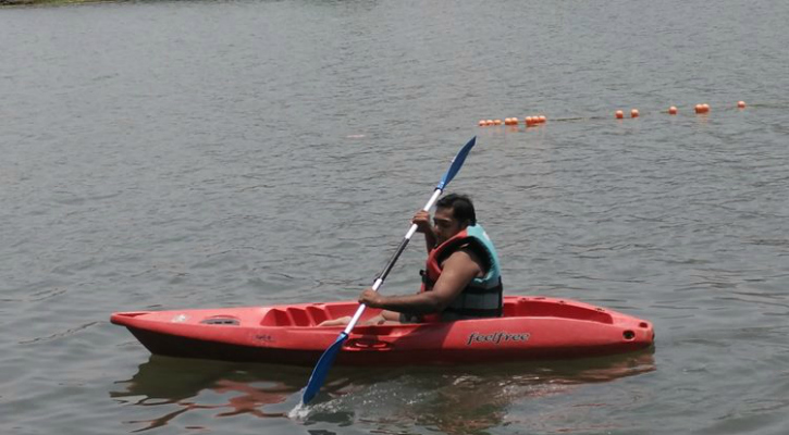 Disability Has Not Stopped This 28-YO From Becoming A Swimming Gold ...