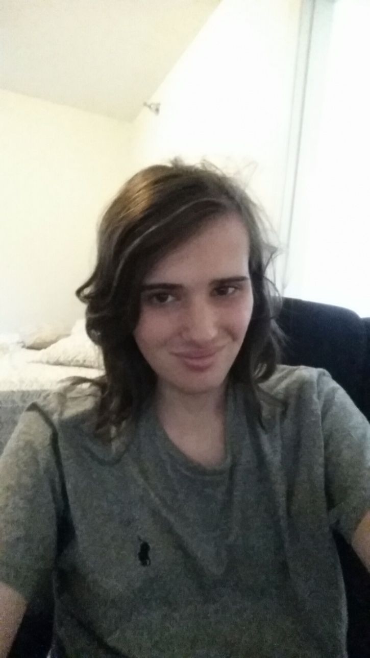 17-Month-Long Transformation Of A Man To A Woman Documented In Pictures ...