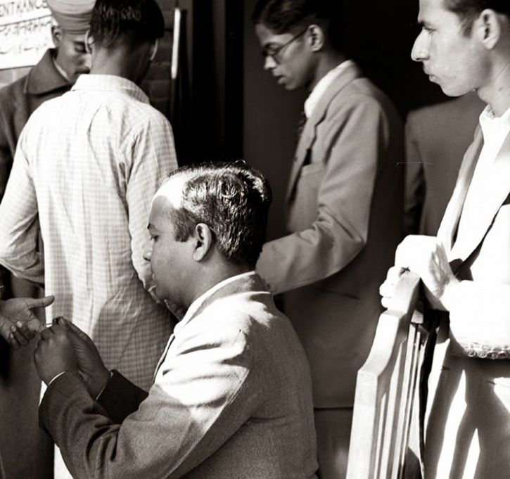 13 Pictures That Show How Indians Had Voted In First General Election ...