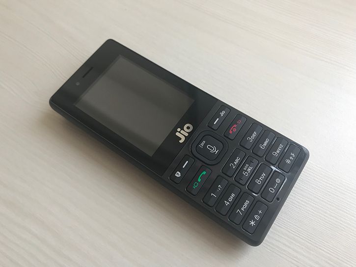A Closer Look At Reliance JioPhone, The 4G Feature Phone With An ...