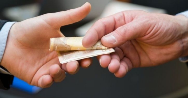 Singapore Sentences Chinese Workers To 5 Years In Prison For Taking A ...