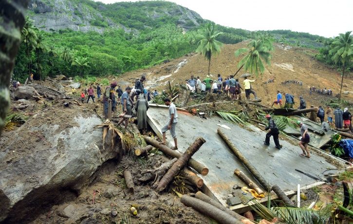 Extreme Weather Including Floods, Rain And Cyclones Killed 2,736 People ...