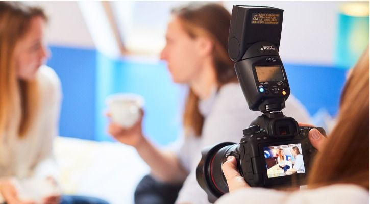 Canon Is Trying To Make Its New $400 Camera Flash Easy Enough For Even ...