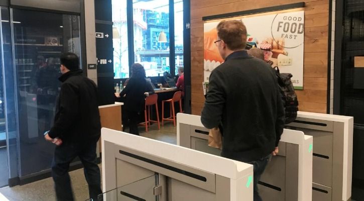 Amazon Go Opens As World's 1st Offline Supermarket With No Cash Counter ...