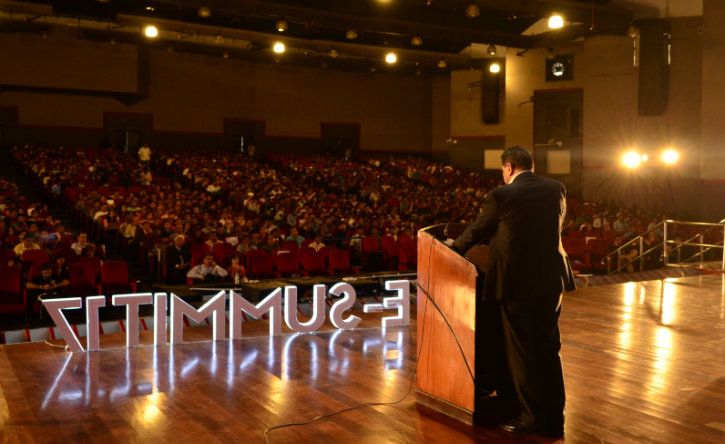 Pitch Your Startup Ideas To India's Best Investors & Win 16 Lakh At IIT ...