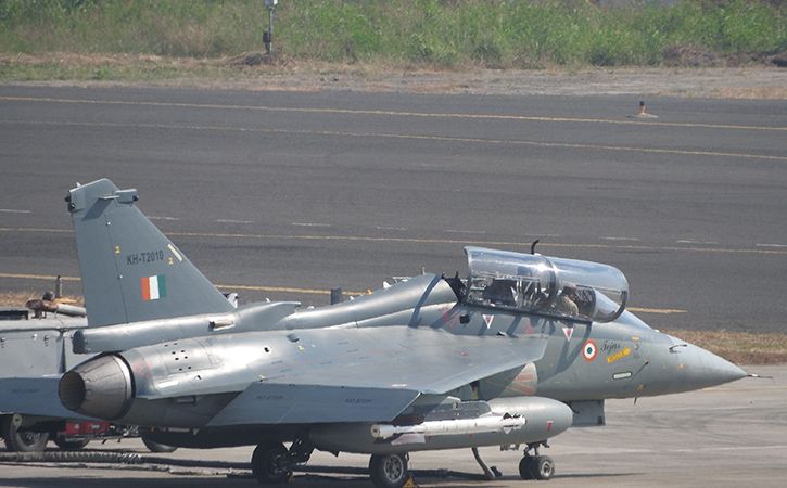 LCA Tejas Still Not Combat-Ready, Another Deadline For Final ...