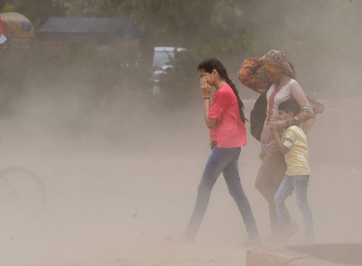 Dust Storms Increase Breathing Problems As People Rush To Hospitals In ...