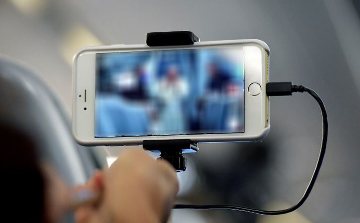 13 Reasons Why Smartphones May Be More Harmful To Us And Our ...