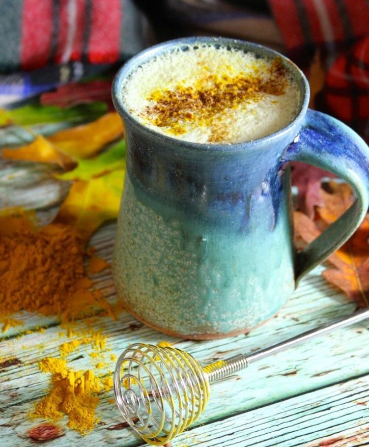 5 DIY Sleep-Inducing Drinks That Can Help You Sleep Like A Baby