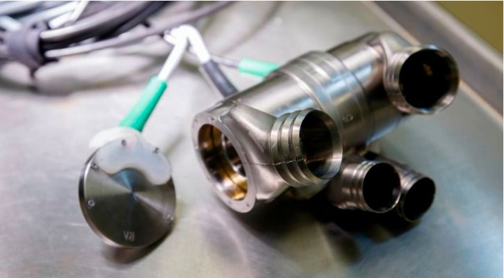 Not A Car Engine Part, This Is What A 3D-Printed Titanium Heart Looks ...