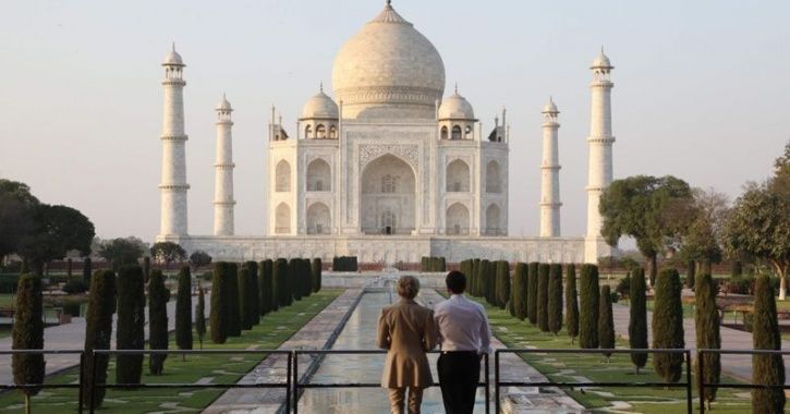 Taj Mahal Is Turning Brown & Green, And Here Is How It Can Be Fixed