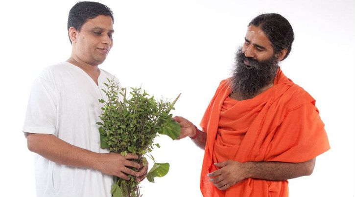 Baba Ramdev Launches 'Swadeshi Samriddhi' SIM Card, With 2GB Data & 100 ...