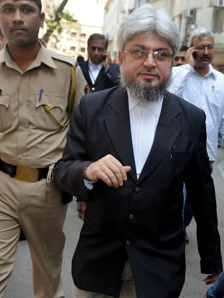 10 Years After 26/11, Lawyers Who Defended Ajmal Kasab Still Await Fee ...