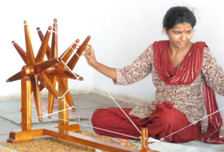 Using The Spinning Charkha Everyday Can Have A Positive Effect On Your ...