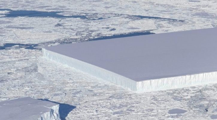NASA Captured A Rare Pic Of This Rectangular Iceberg, Making Us Wonder ...