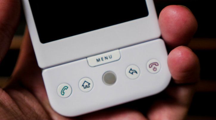 10 Years Ago, The World's 1st Android Phone Was Released And It Changed ...