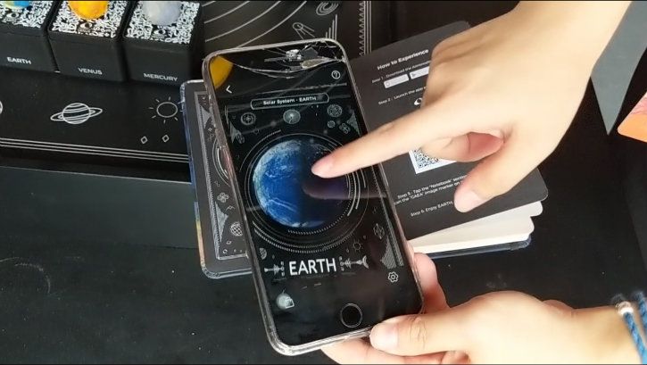 12 Crazy Tech Gadgets That Are Just Normal In China, From A Huge Robot ...