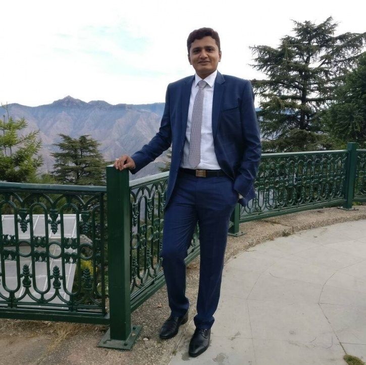 From A Backbencher In Class To IPS After Four Failures, This Officer's Story Is Truly Inspiring