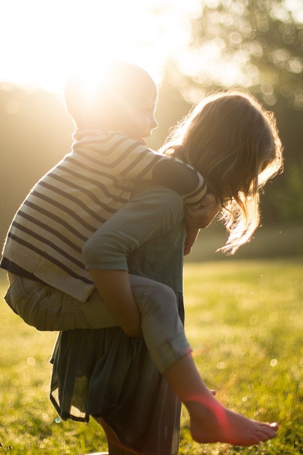 13 Signs You Grew Up With A Brother And Here's How That's Changed Your Life