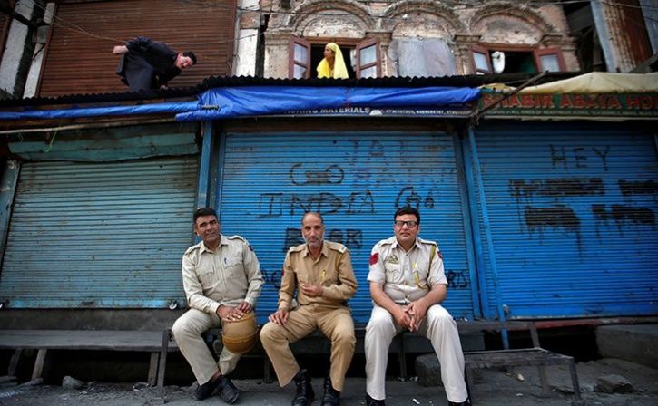 Let The Pictures Speak, 21 Images Show What's Happening In Kashmir ...
