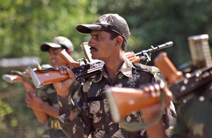 Indian Armed Forces To Get High-End 72,400 Assault Rifles After New ...