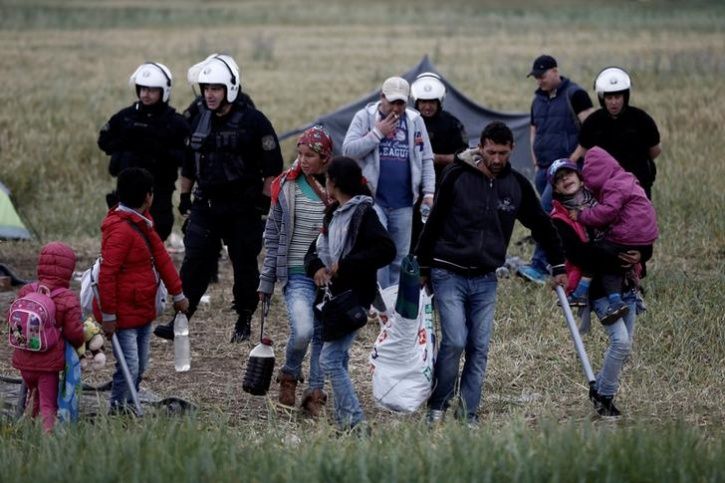 15 Images Show The Plight Of Struggling Migrants, They Need Urgent Help ...