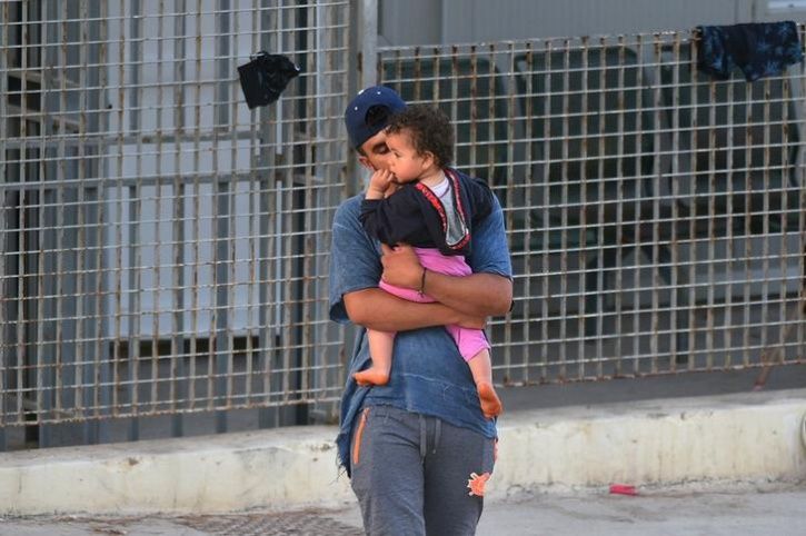 15 Images Show The Plight Of Struggling Migrants, They Need Urgent Help ...