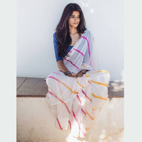 Wardrobe Staple: The Traditional Sarees Of India That Every Woman Needs ...