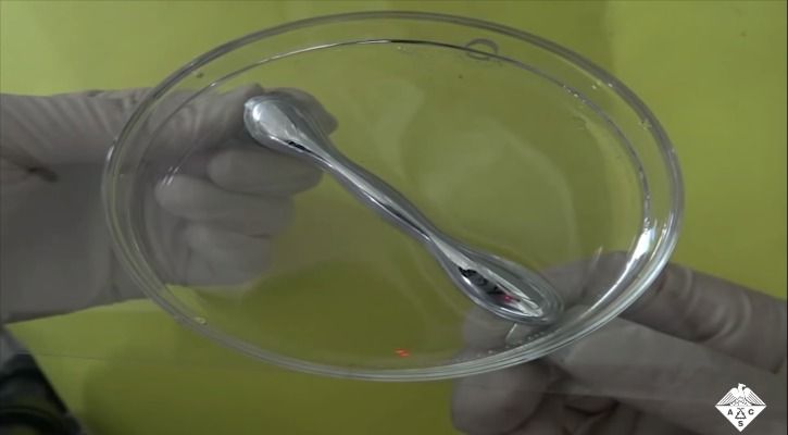 Scientists Have Made Liquid Metal That Can Stretch And Reform Just Like ...