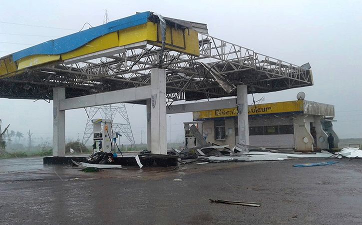 These Powerful Images Show The Devastation Caused By Cyclone Fani In Odisha