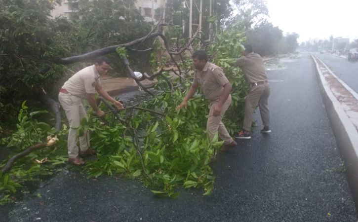 These Powerful Images Show The Devastation Caused By Cyclone Fani In Odisha