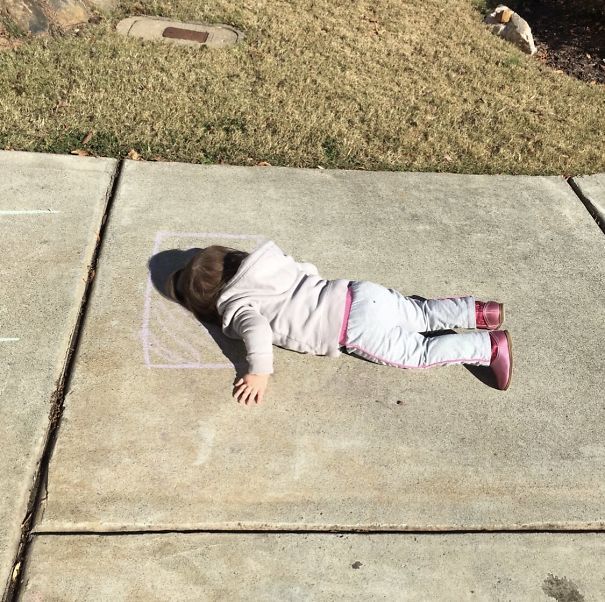 Just Funny Pictures Of Kids Doing Some Truly Bizarre Things That'll ...