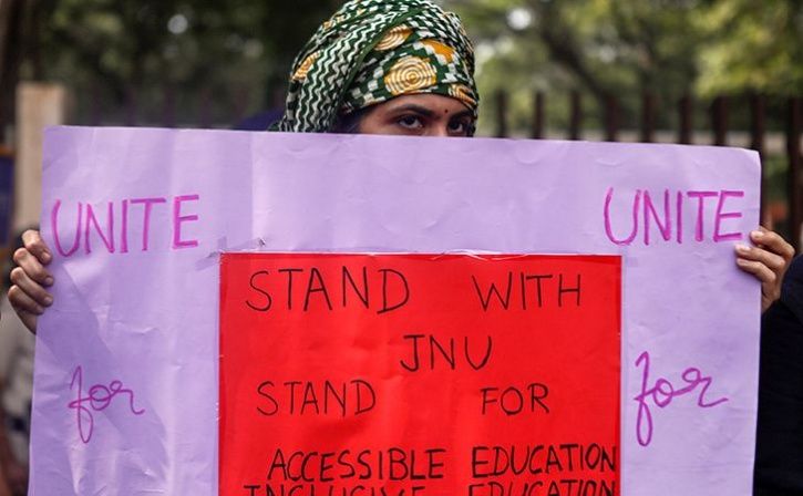 Protesters Take To Delhi Streets Supporting JNU Students Over Fee Hike ...