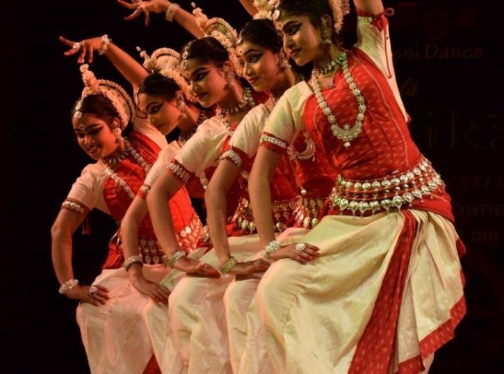 What You Should Know About Odissi, One Of India's Ancient Classical Dance Forms