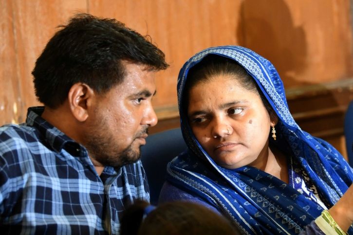 6 Months After SC Order, Gang-Rape Survivor Bilkis Bano Yet To Get Rs ...