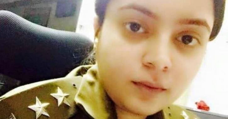 IAS officer garima singh success story and her for society| मिसाल है ये IAS अफ़सर, एक आंगनबाड़ी ...