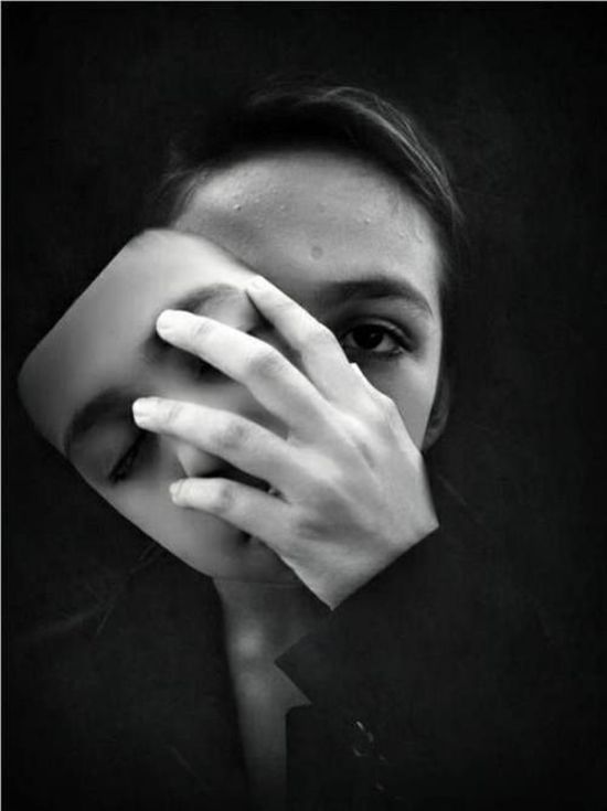 9 Self-Destructive Behaviours That Are Keeping You Broke, Lonely And ...