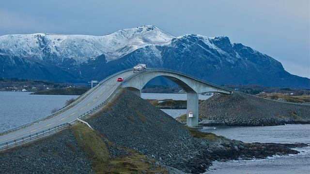 7 weird bridges across the world you should definitely know about, 5th ...