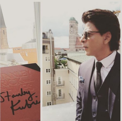 Check Out SRK's Super Stunning Photos From Prague. We Can't Stop Staring
